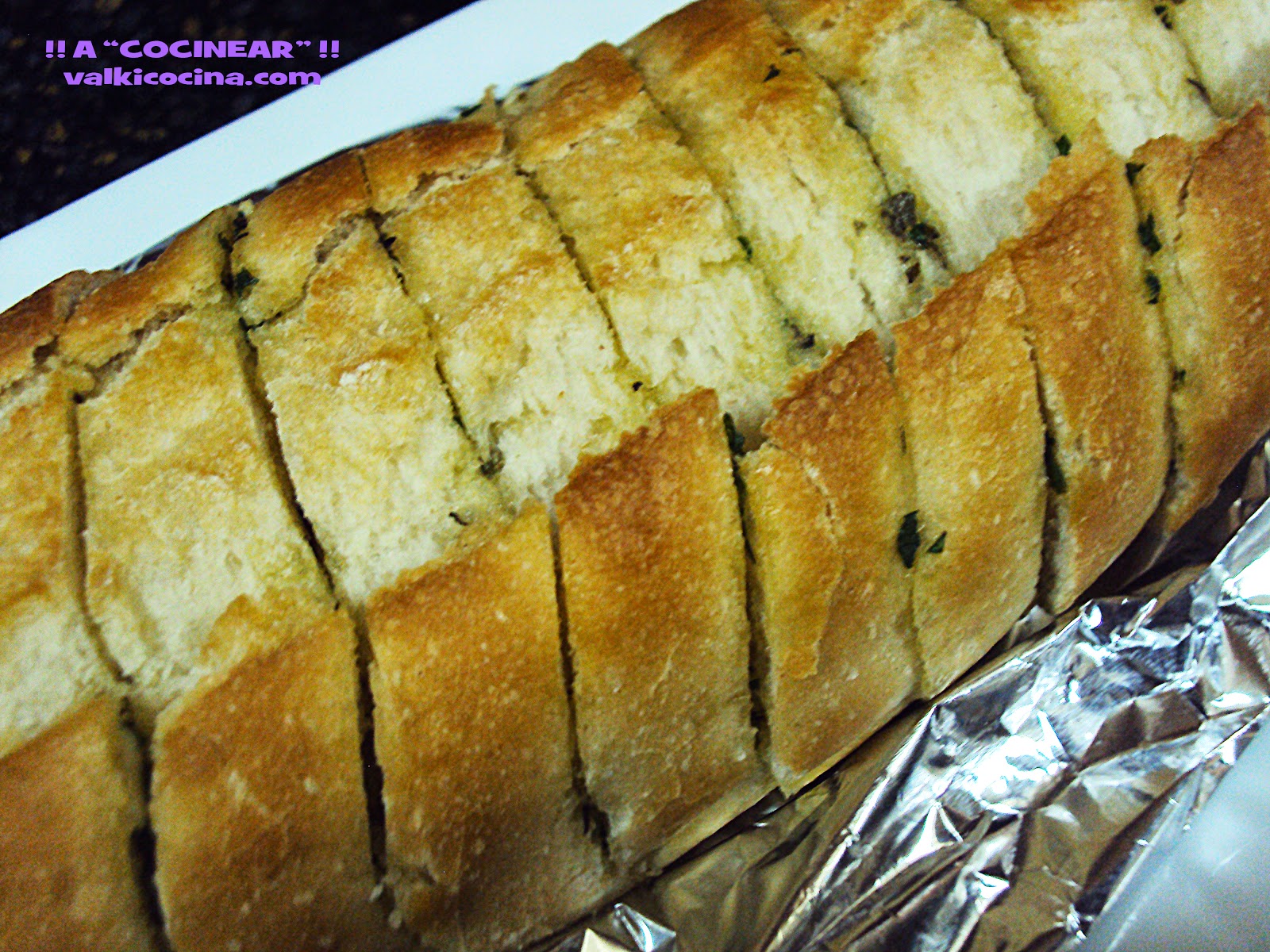 PAN DE AJO CON MANTEQUILLA DE HIERBAS | ¡¡A COCINEAR!! Recetas ...