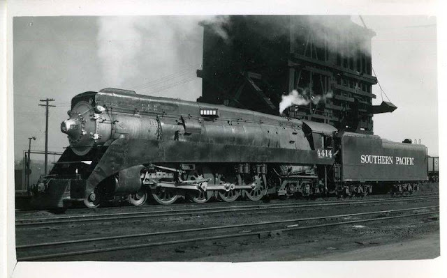 Models and Kitbashes by NightOwlModeler: Modeling SP Road Engines (Part ...