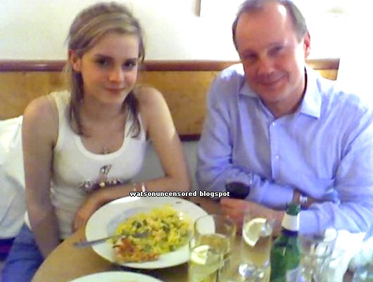 Emma Watson Updates: Emma Watson and her dad at Zilli Bar in London [2007]