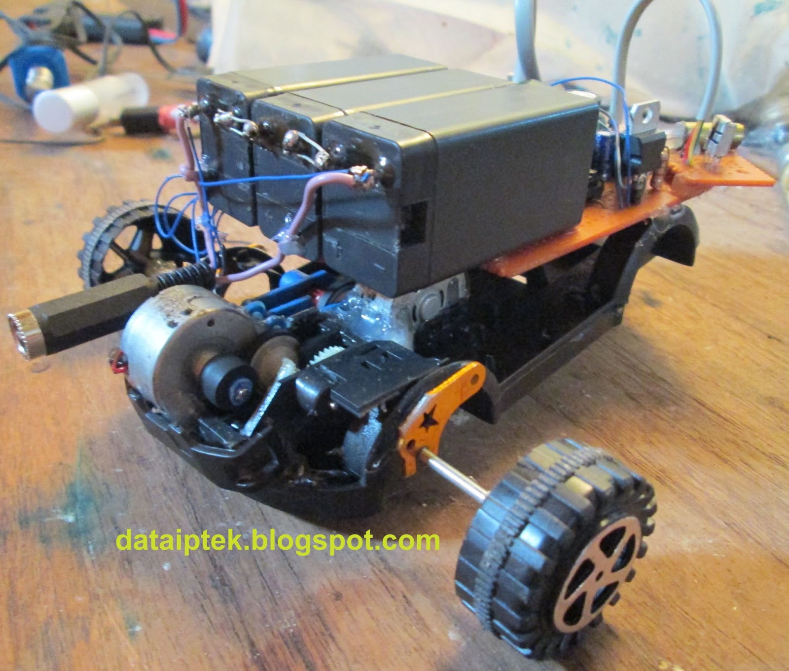 Koleksi gambar robot sensor jarak bag-3 | Teknologi Tepat Guna