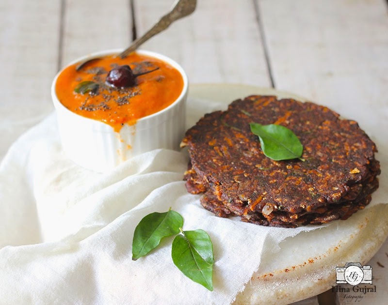 Ragi Rotti (Finger millet flatbread) - Fun FOOD Frolic