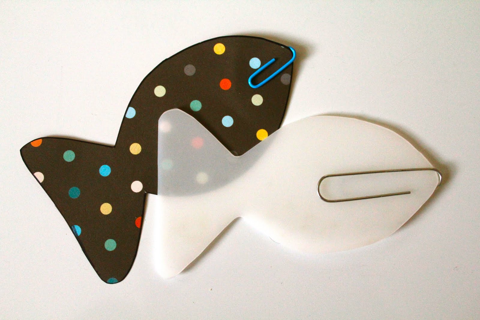 a happy wanderer: a fishing game...