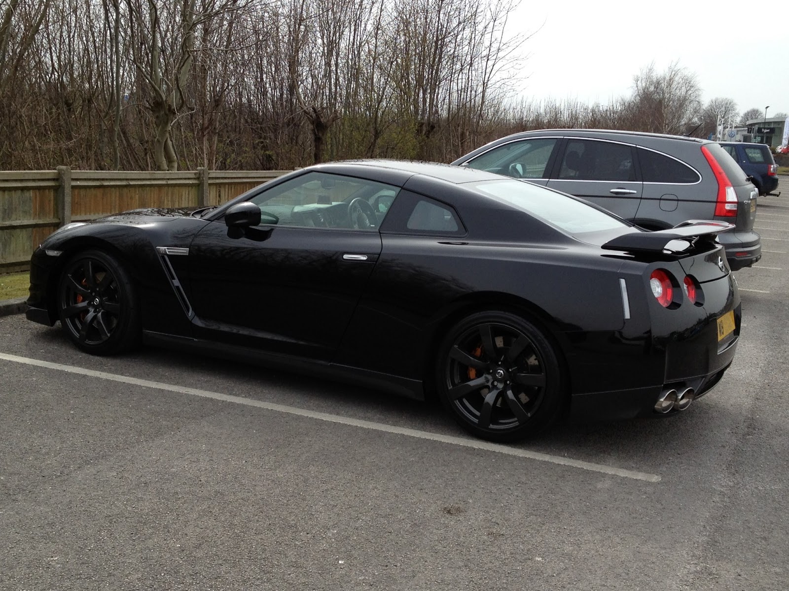 Dream Car Spotter: Nissan GT-R Black Edition