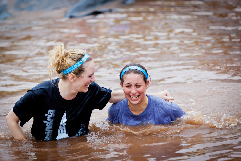 DC DISCOMBOBULATED: LoziLu Women's 5K Mud Run...