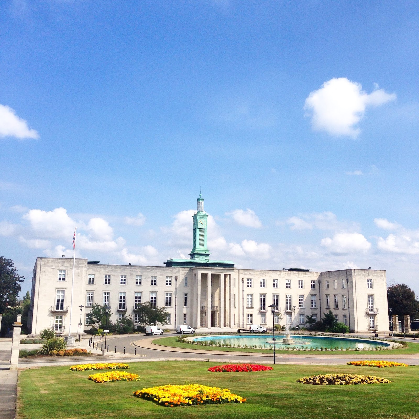 Discovering Walthamstow: Town Hall, Lloyd Park, and the William Morris ...