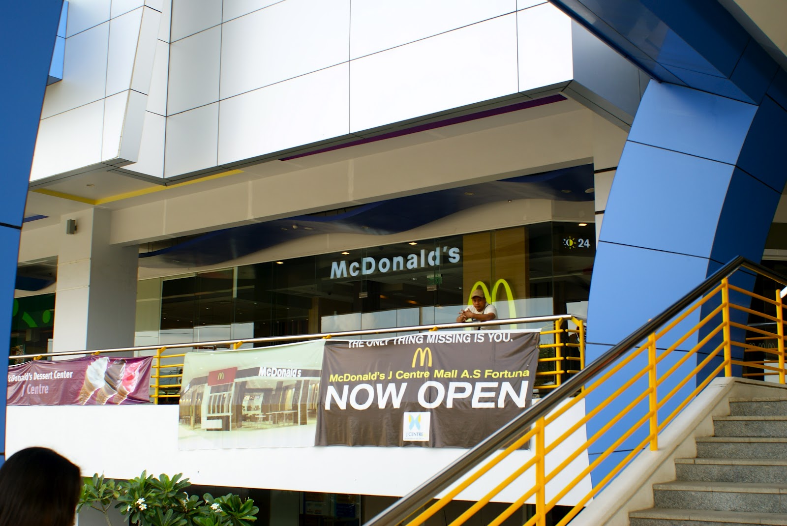 New Mall: J Centre Mall