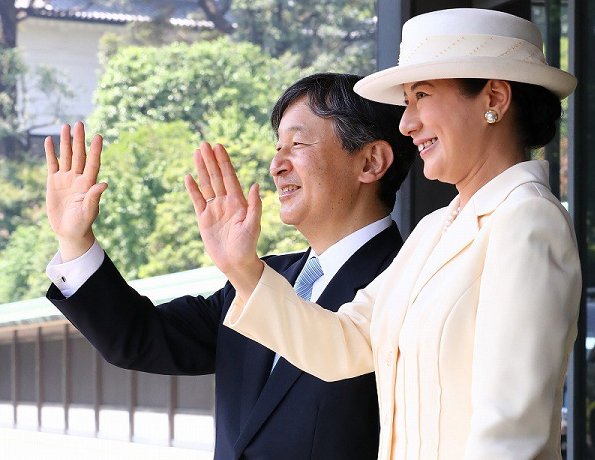 Emperor Naruhito and Empress Masako welcomed President Donald Trump and ...