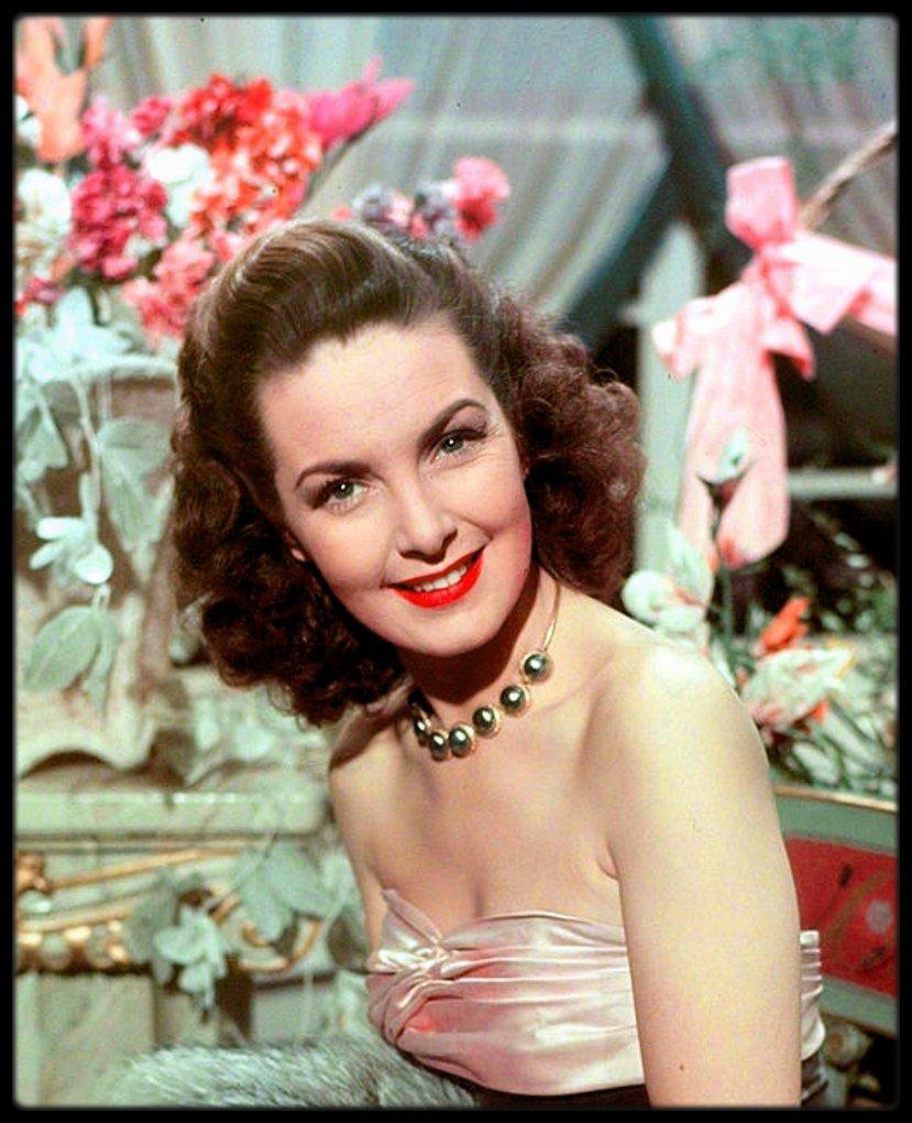 Hollywood in Kodachrome: Stunning Color Portraits of 50 Beautiful ...