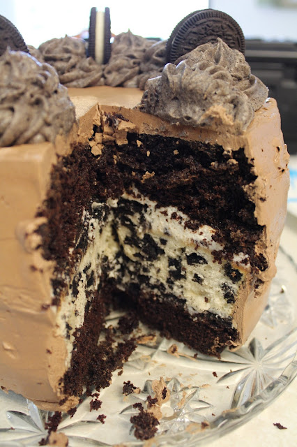 Blog as you Bake: Triple Layer Oreo Cake