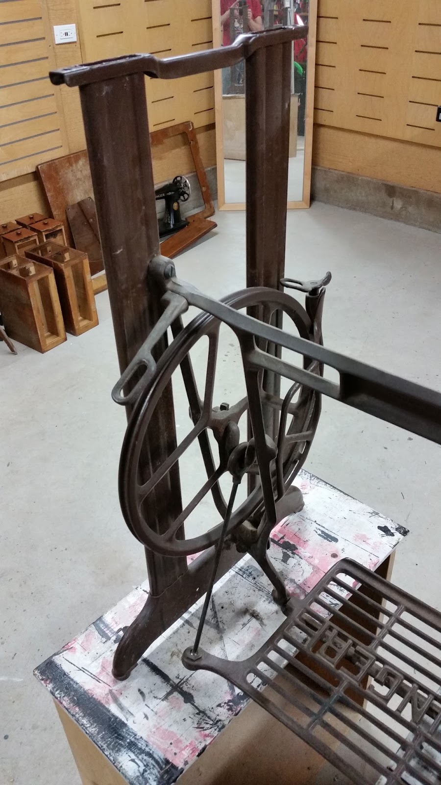 Furious Creation: Treadle Sewing Machine Refinish
