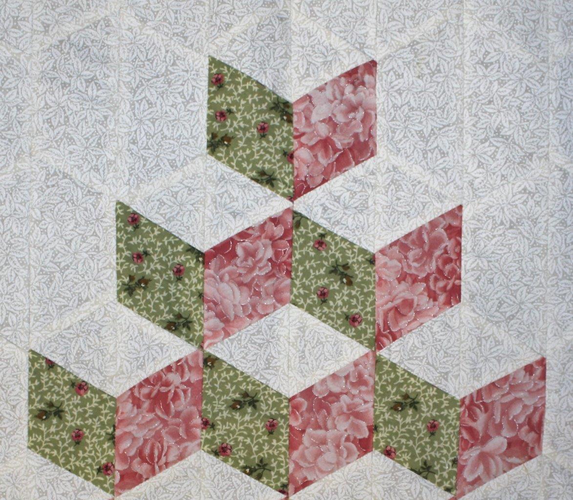 Sarah Lynn's Quilting: Victoria's Tumbling Blocks Quilt