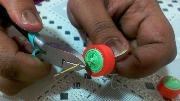 imprints handmade: Traditional jhumkis using paper-quilling