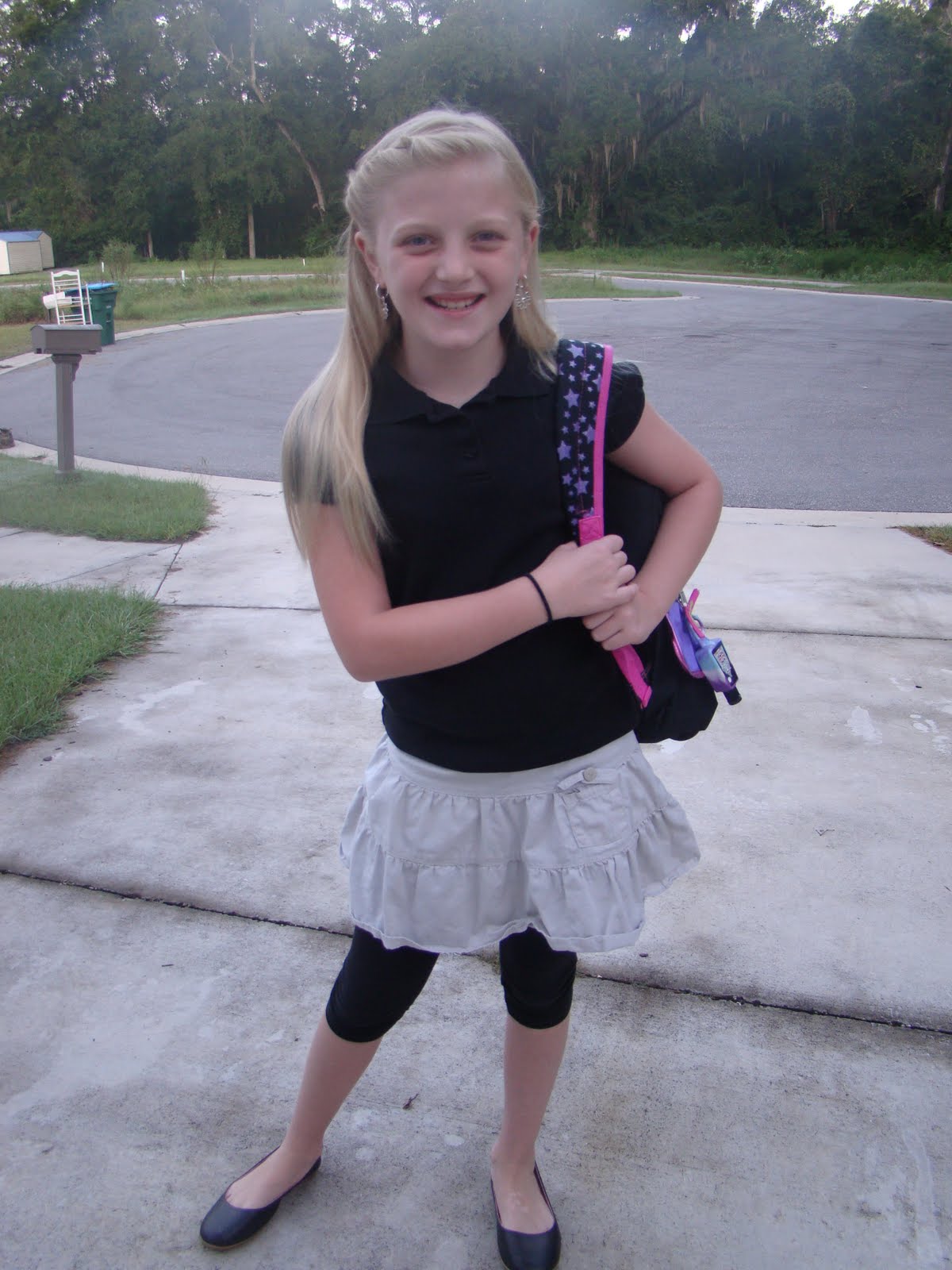 Leslie's Blog: Catch Up & First Day of 4th Grade