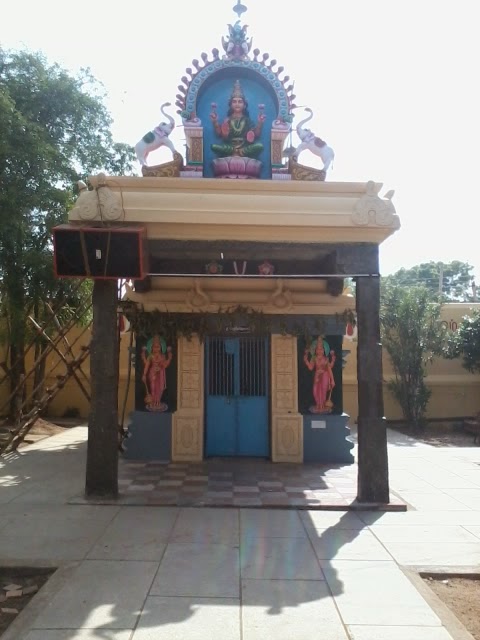 Perumbakkam Sri VenkataVaradaraja Perumal Temple: Perumbakkam Sri ...