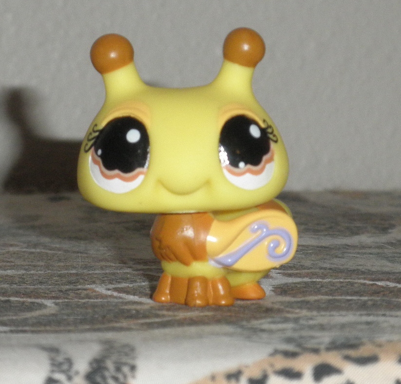 Collectomania: LPS Bees