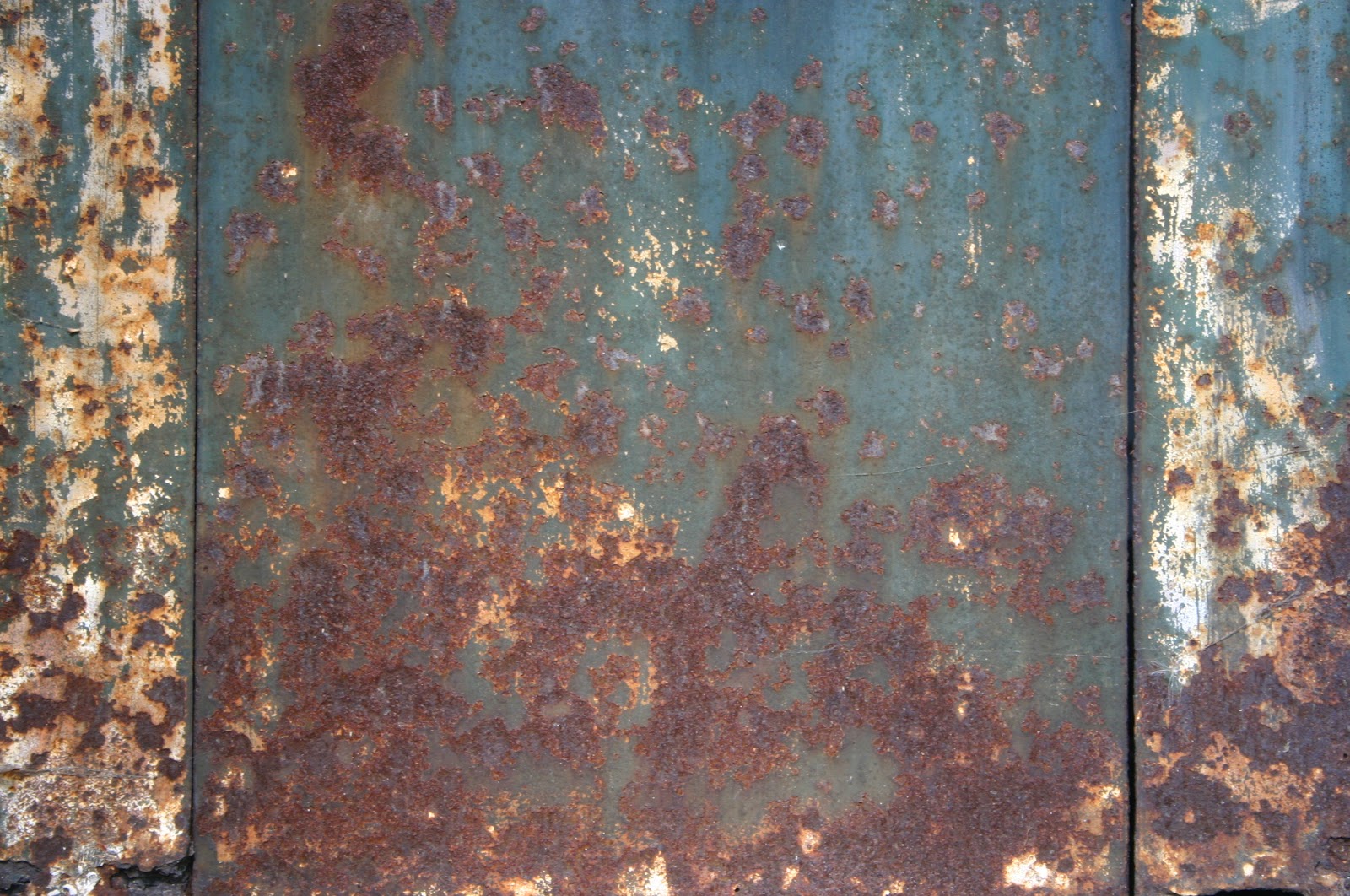 pouzolles textures : metal rouille