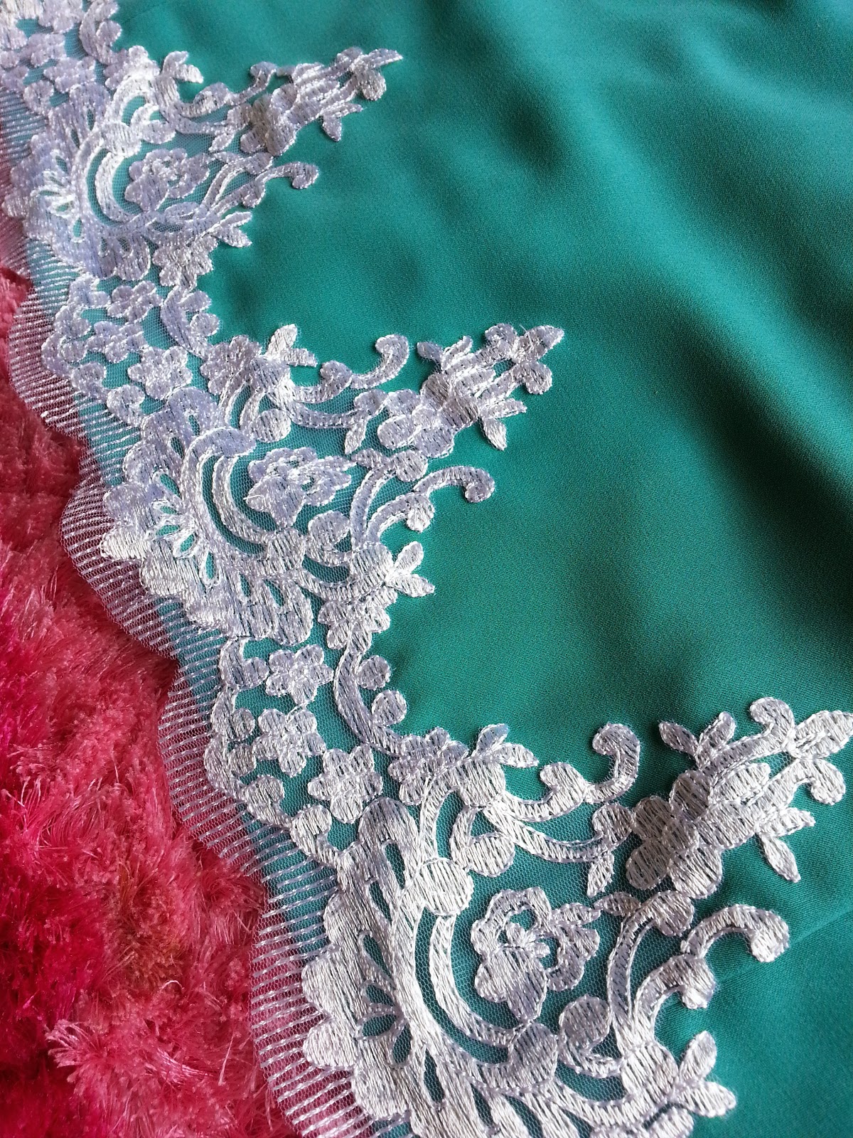 SWEETLADY & BEADS: Baju Kurung Pahang Border Lace (Hijau Turquoise)