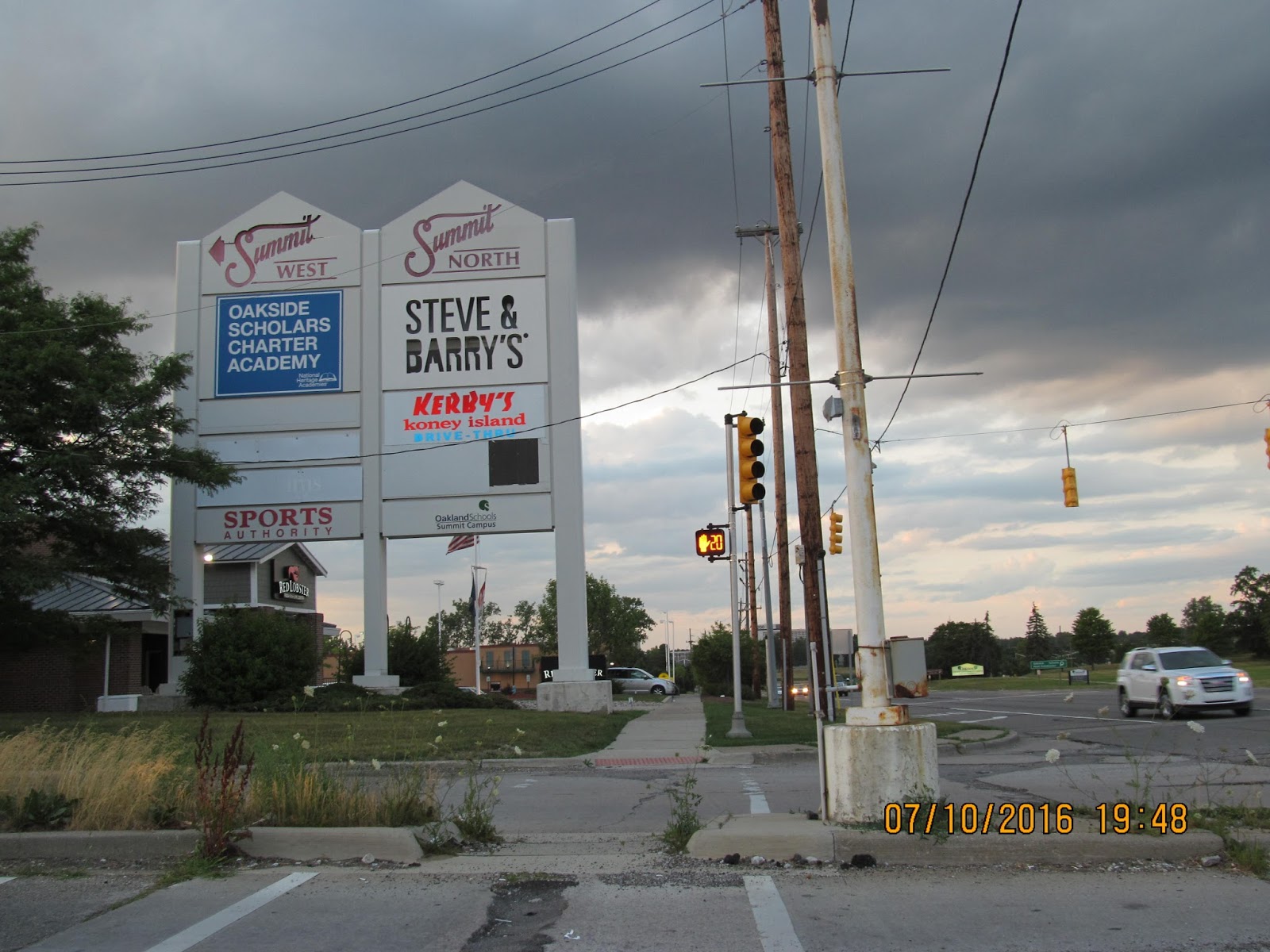 Trip to the Mall: Summit Place Mall- [Waterford Township (Pontiac ...