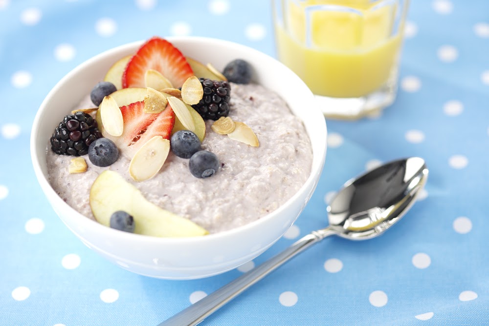 Blueberry Bircher: Jazz Up Breakfast Time - Claire Justine
