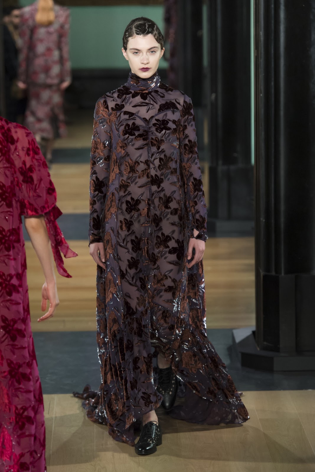 Erdem Fall-Winter 2018-2019 Fashion Show & Details ~ Runway | Cool Chic ...