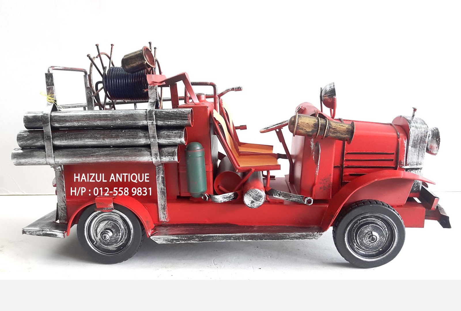 Haizul-Antique: HANDCRAFT VINTAGE FIRE ENGINE TRUCK MODEL 2 - RM220