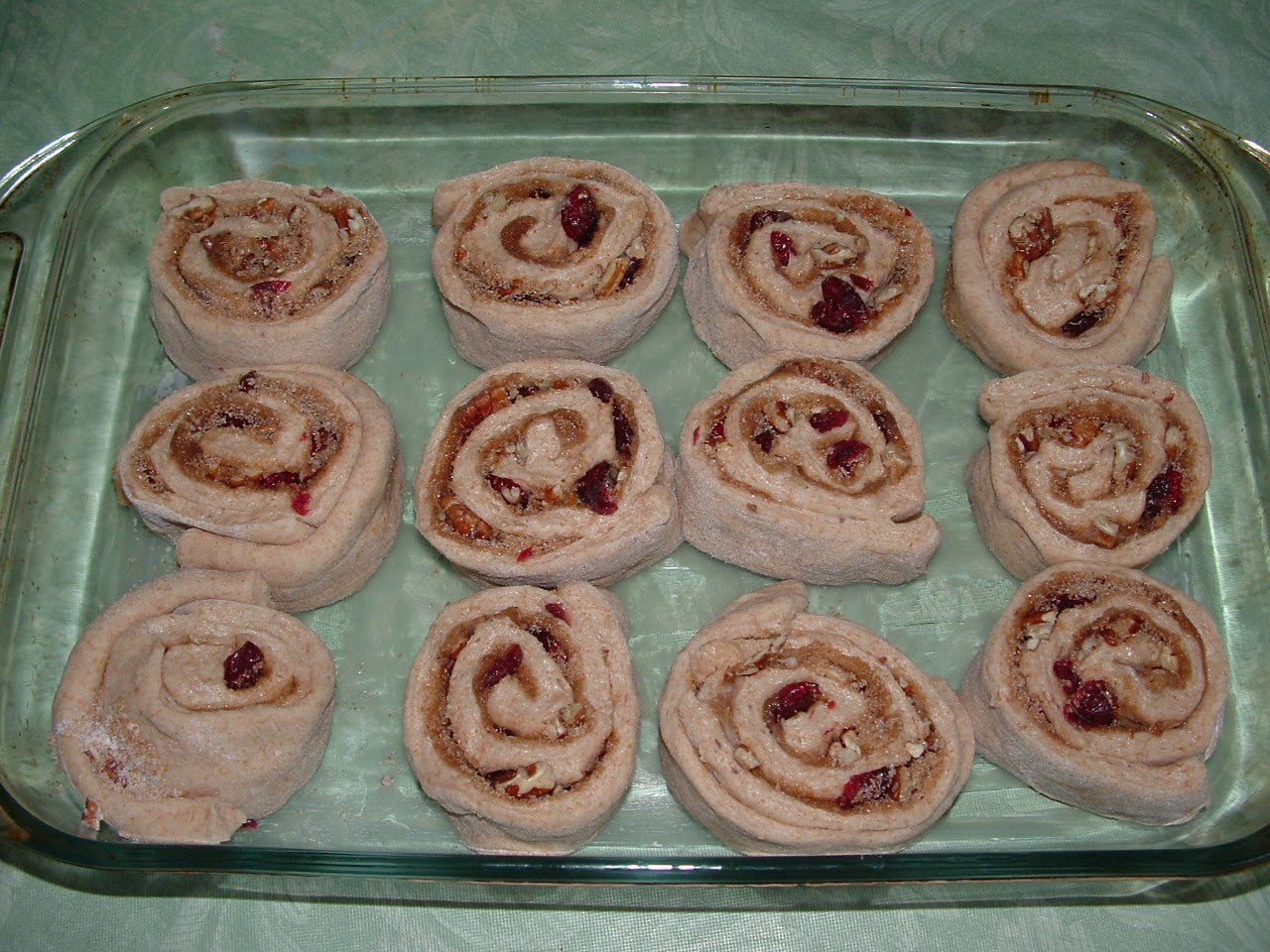 Sheep, Spinach and Strawberries: Cinnamon Craisin Rolls
