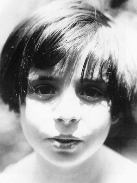 Los Grandes Fotografos: Aenne Biermann (1898-1933)