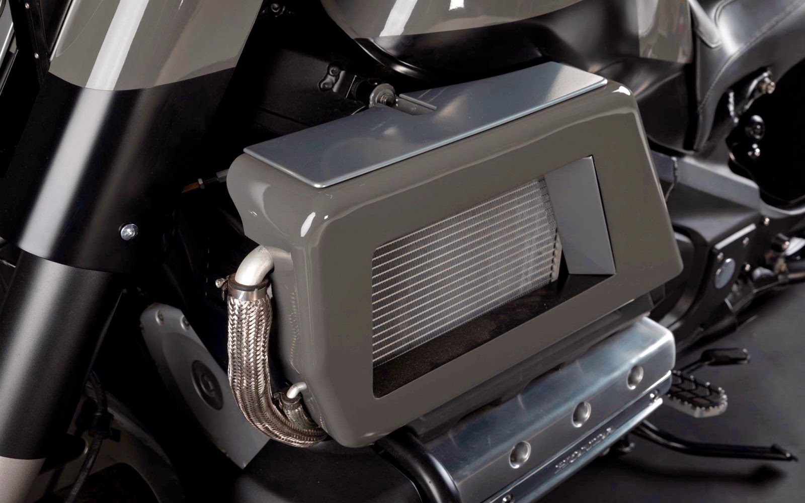 Valkyrie Flat Six - Inazuma café racer