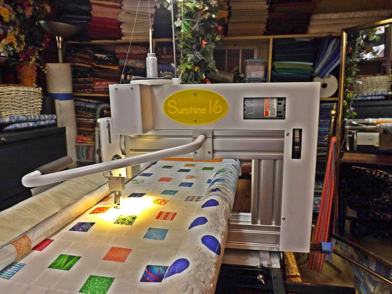 DragonPoodle Studio: Introducing Sunny, the Robot Girl