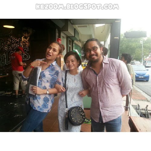 Gambar Bahagia Johan Ozlyn Dan Keluarga