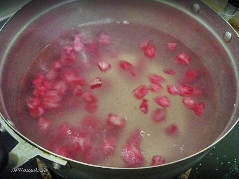 BPHouseWife: ทับทิมกรอบ/ Tab Tim Grob/ Rubies in Coconut Milk Recipe ...