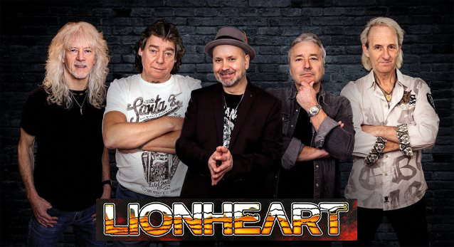 Zona Rock Dan Metal : CLIVE EDWARDS