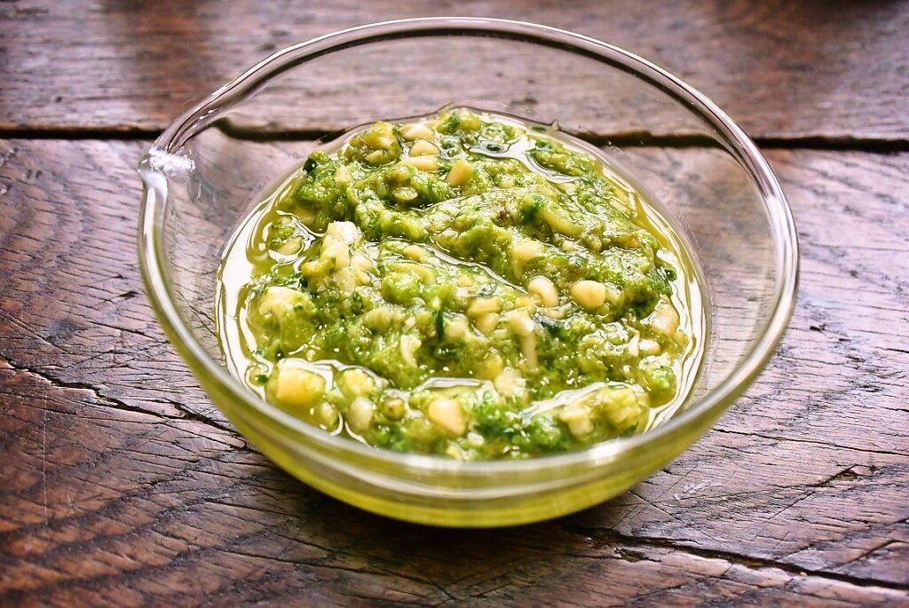 Recipes for Tom: Fuki no to no pesuto / Japanese butterbur bud pesto