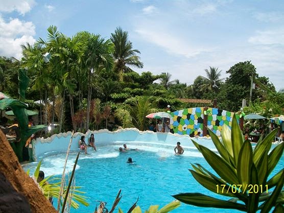 The Thrifty Wanderer: Ruvi Cave- Minglanilla