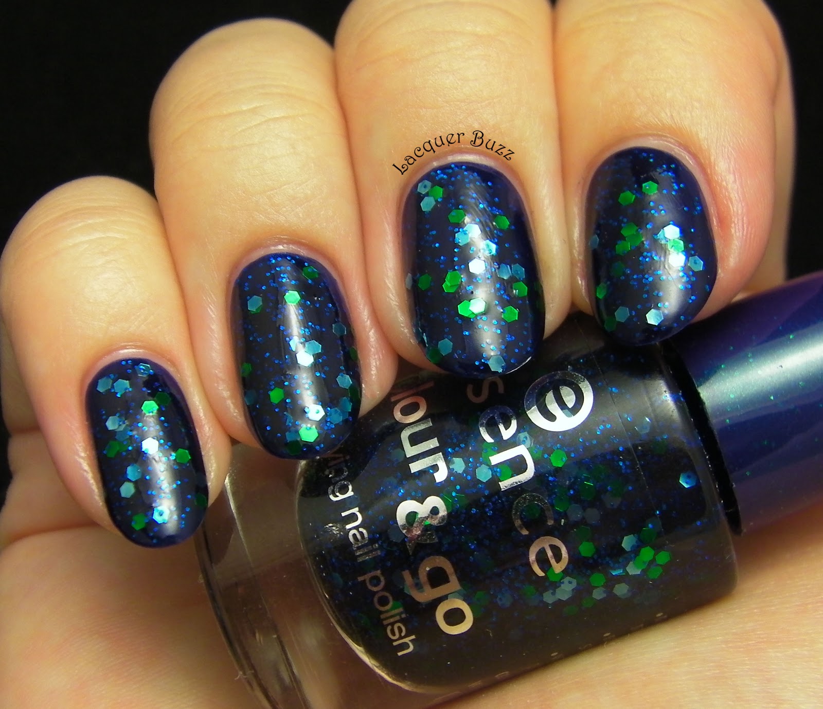 Lacquer Buzz: Monday Blues: Essence Blue Addicted
