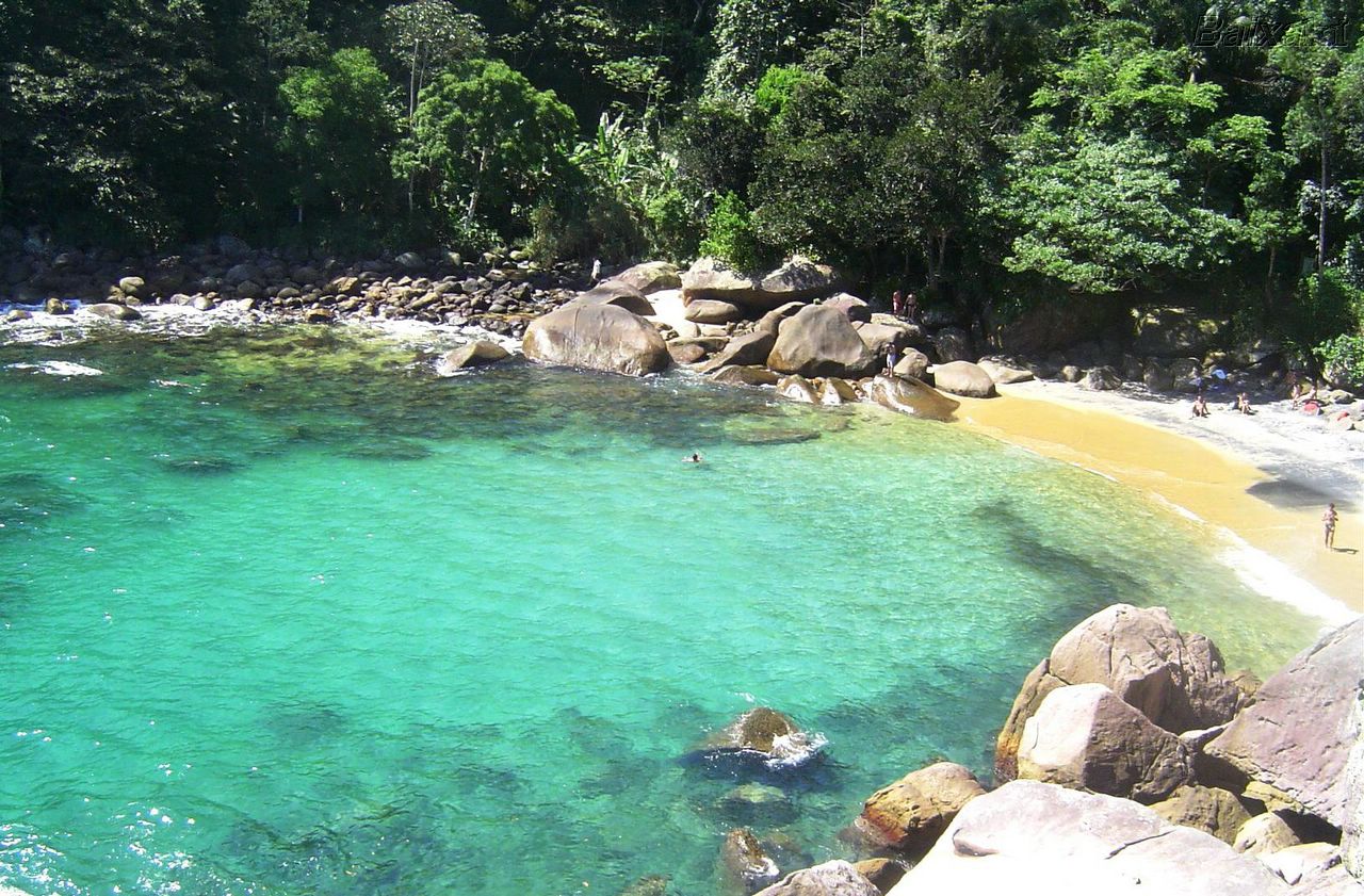 JEFF LEME: Lagoa Azul, um paraíso na Ilha Grande em Angra dos Reis.