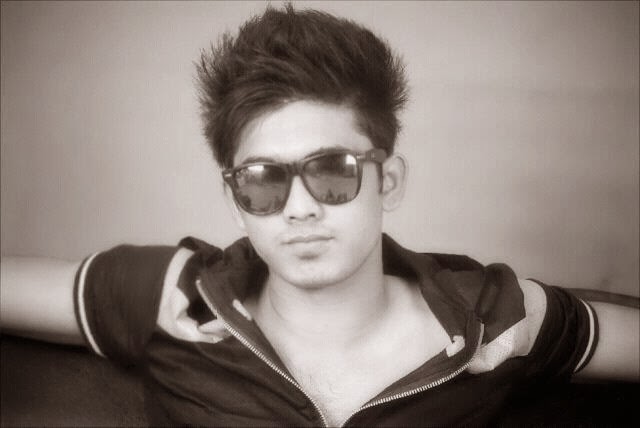 M y a n m a r H u n k s: Arkar Min