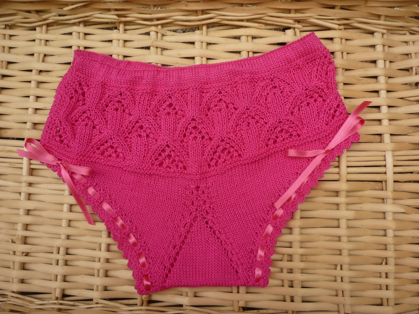 En punto, de mí para ti.: Mis braguitas.