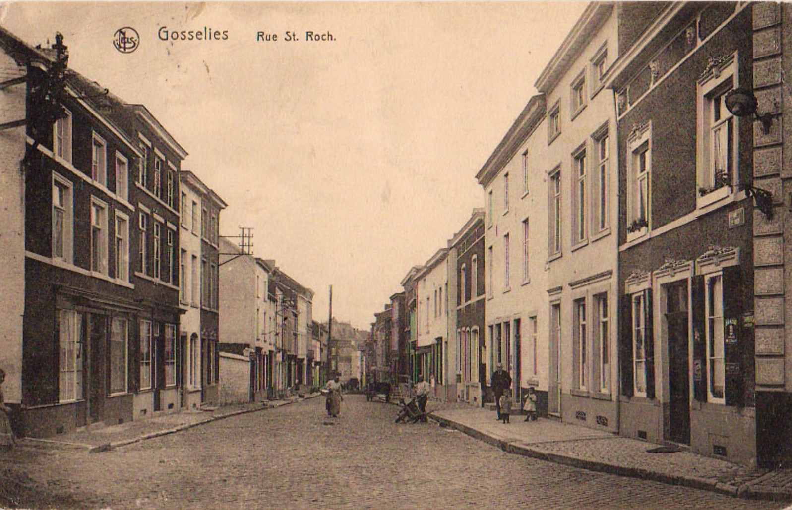 Charleroi - Pays noir: Gosselies en cartes postales