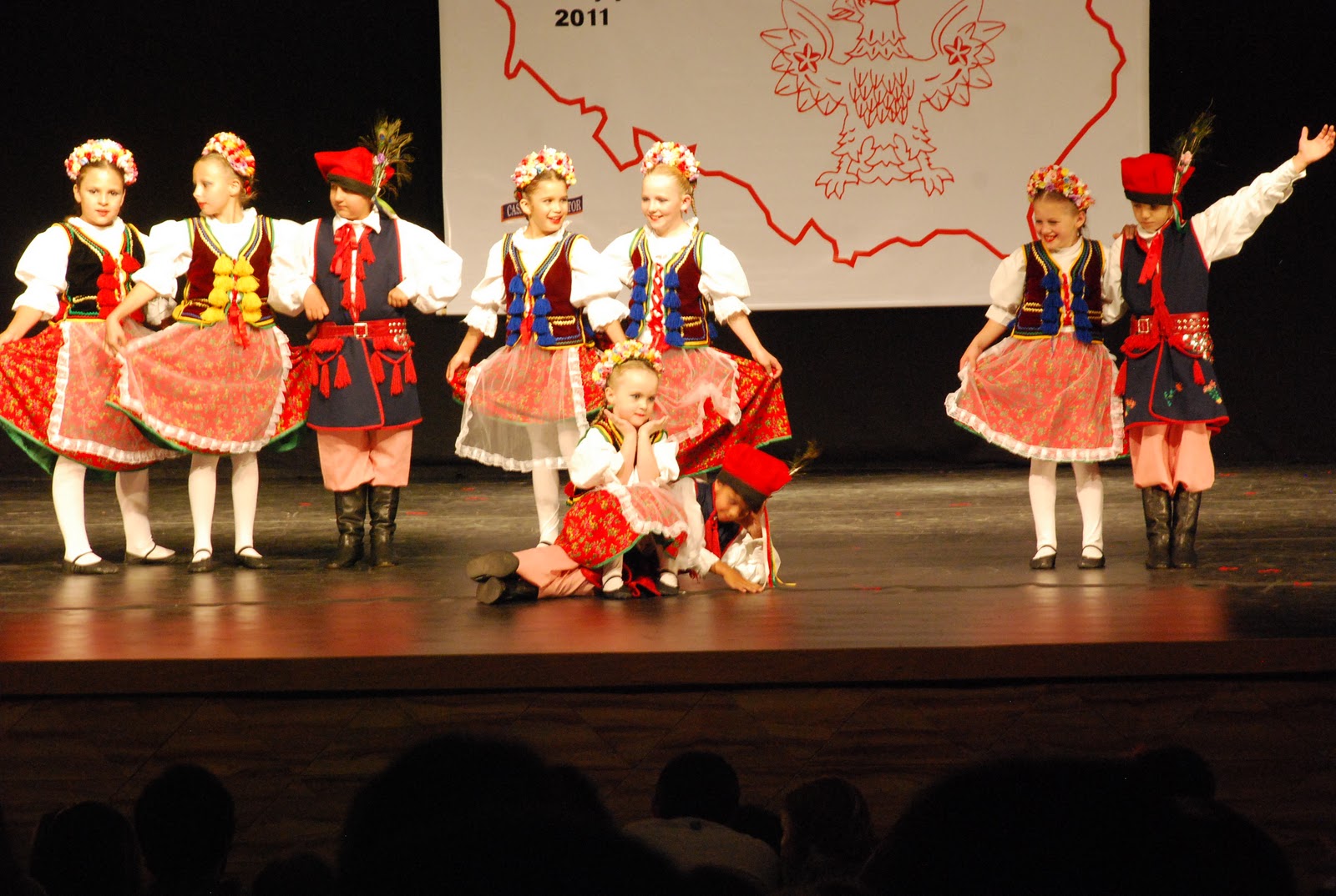 GRUPO FOLCLÓRICO POLONÊS KAROLINKA: V FESTIVAL INFANTO JUVENIL DE ...