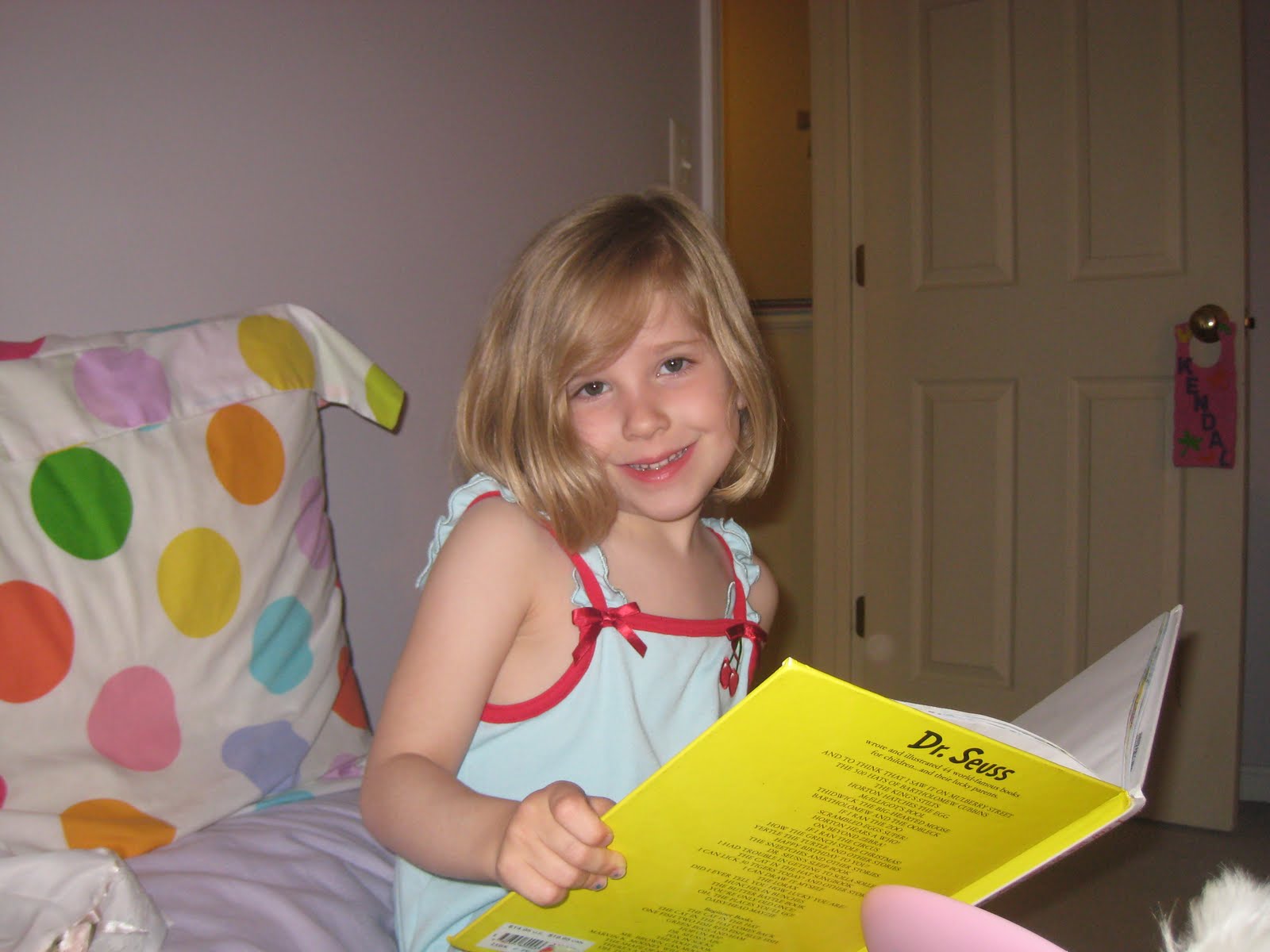 Phonics Vs. Whole Language Debate: Teaching Reading - Mama Luvs Books