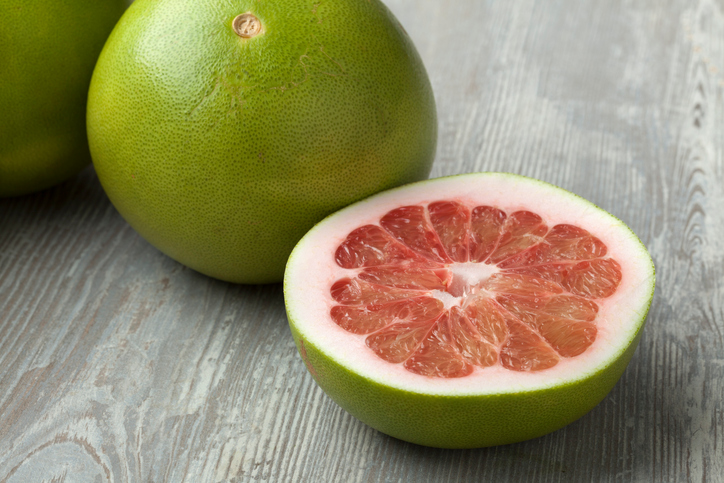 Pomelo voće – za šta je dobro i kako se jede?
