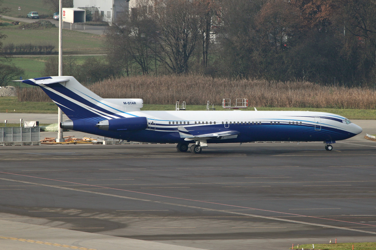 Planes and Trains - Planes 2011: M-STAR / Boeing 727-2X8 (RE) (w ...