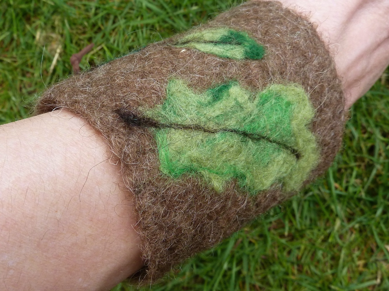 Apulina: Felted Wool Lace up tie bracelet / cuff with leaf design