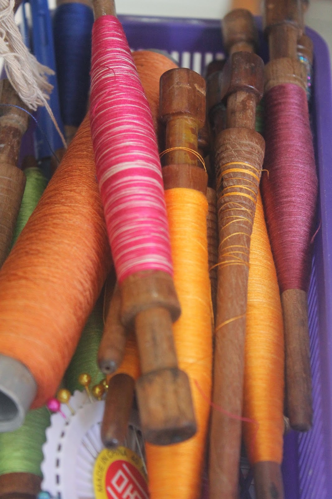 PUSAT KECEMERLANGAN TENUN PAHANG DIRAJA KAMPUNG SOI: PERALATAN TENUNAN