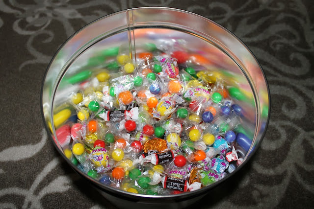 Another mom another blog.: Nailed It: Candy Hands