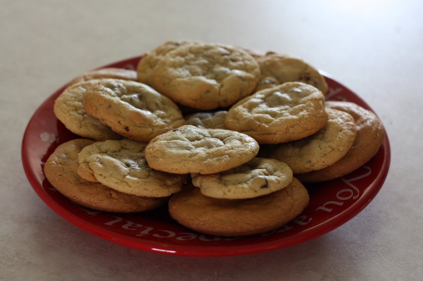 Mormon Mavens in the Kitchen: Bakery Style Chocolate Chip Cookies