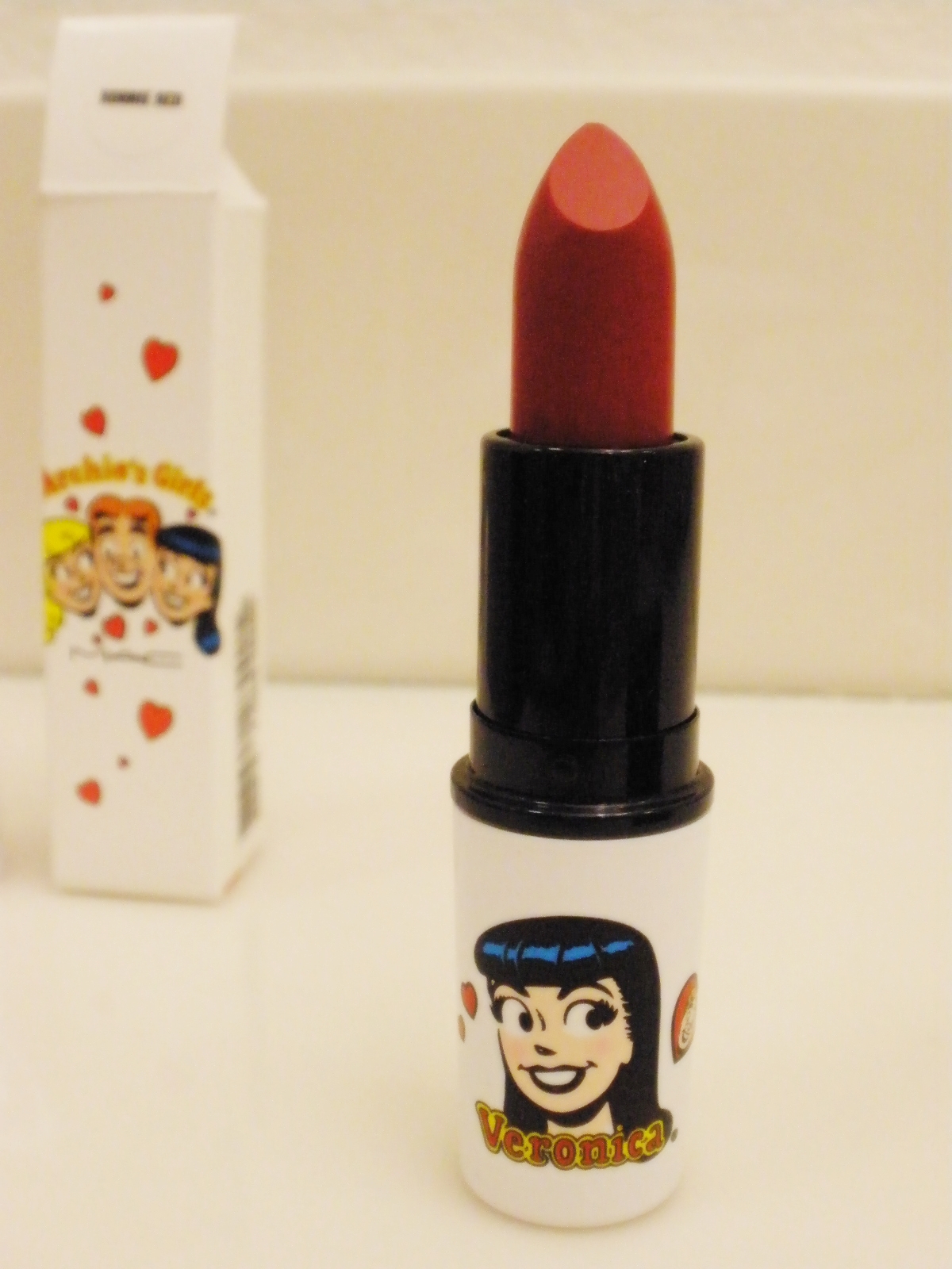 LUXE 11: Mac Archie's Girls collection: Ronnie Red