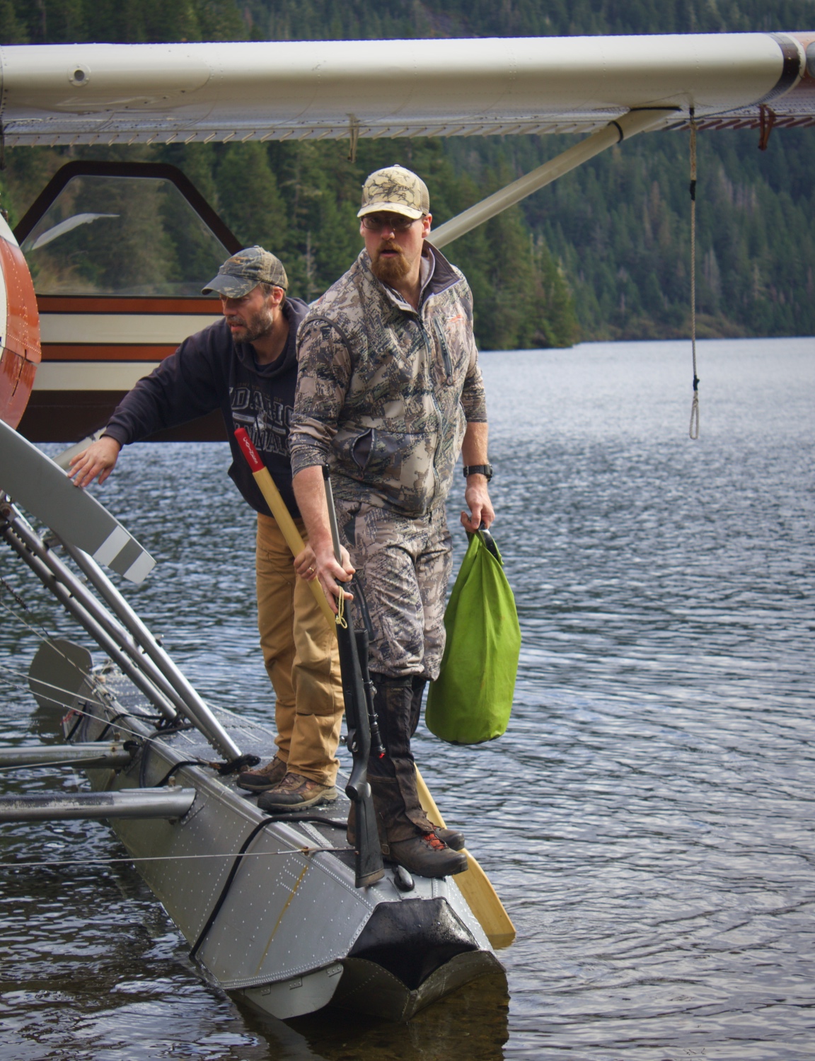 Etolin Elk Hunt | Modern Mongolian