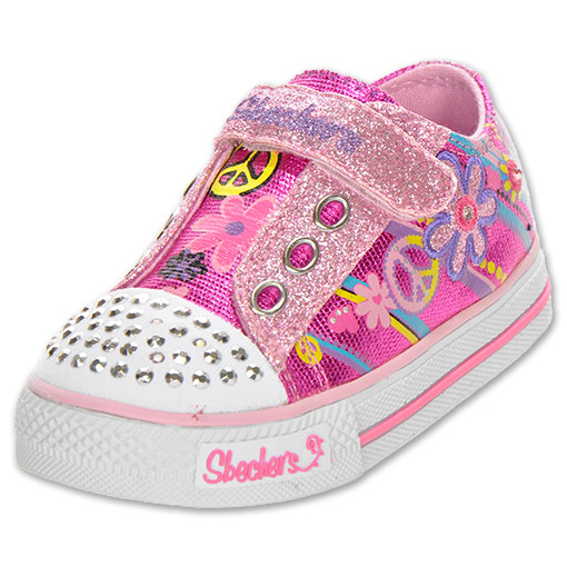 the last door down the hall: Twinkle Toes - the madness has started